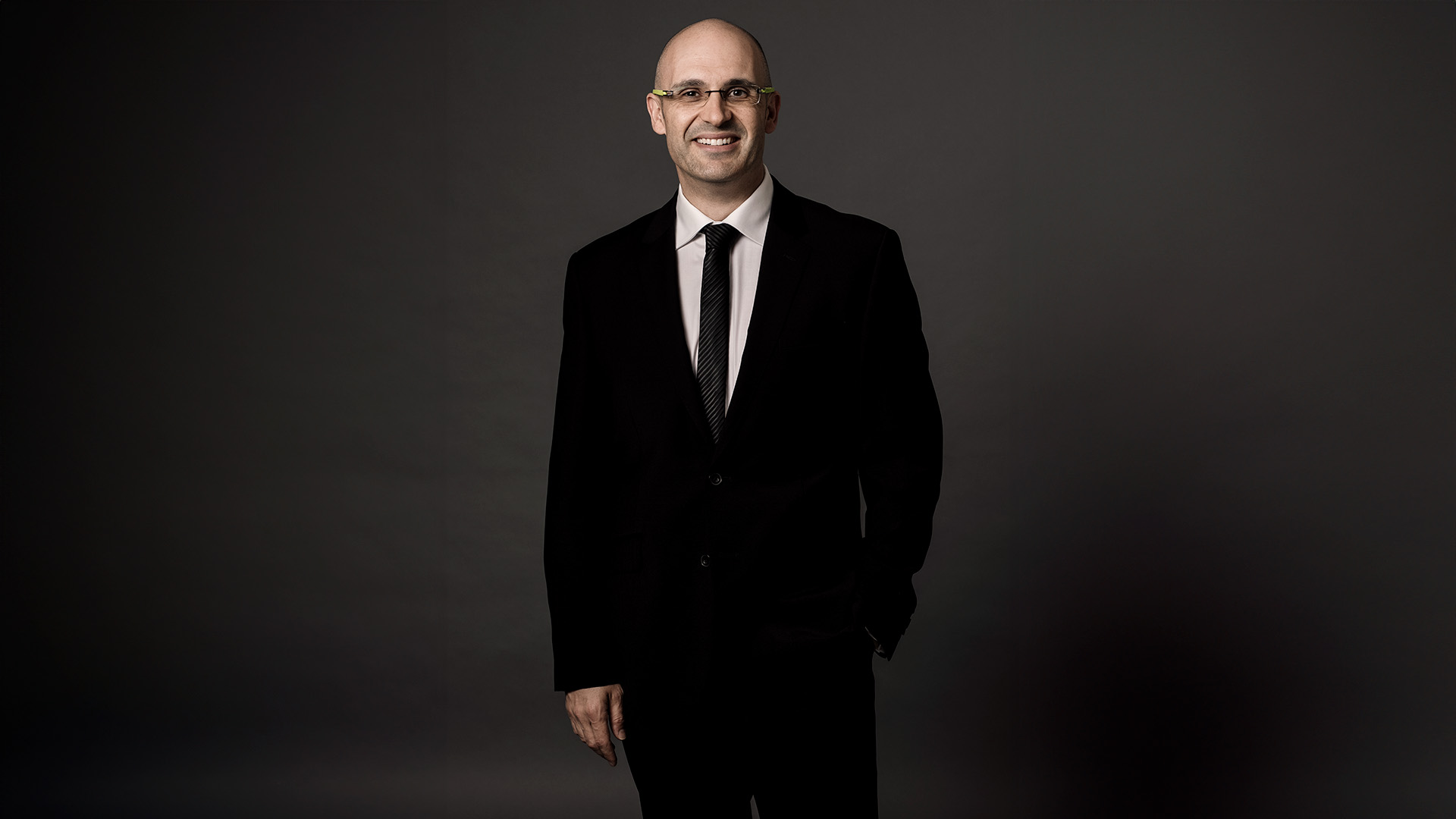 Dr. Pedro Valente | The Official Website of Dr. Pedro Valente