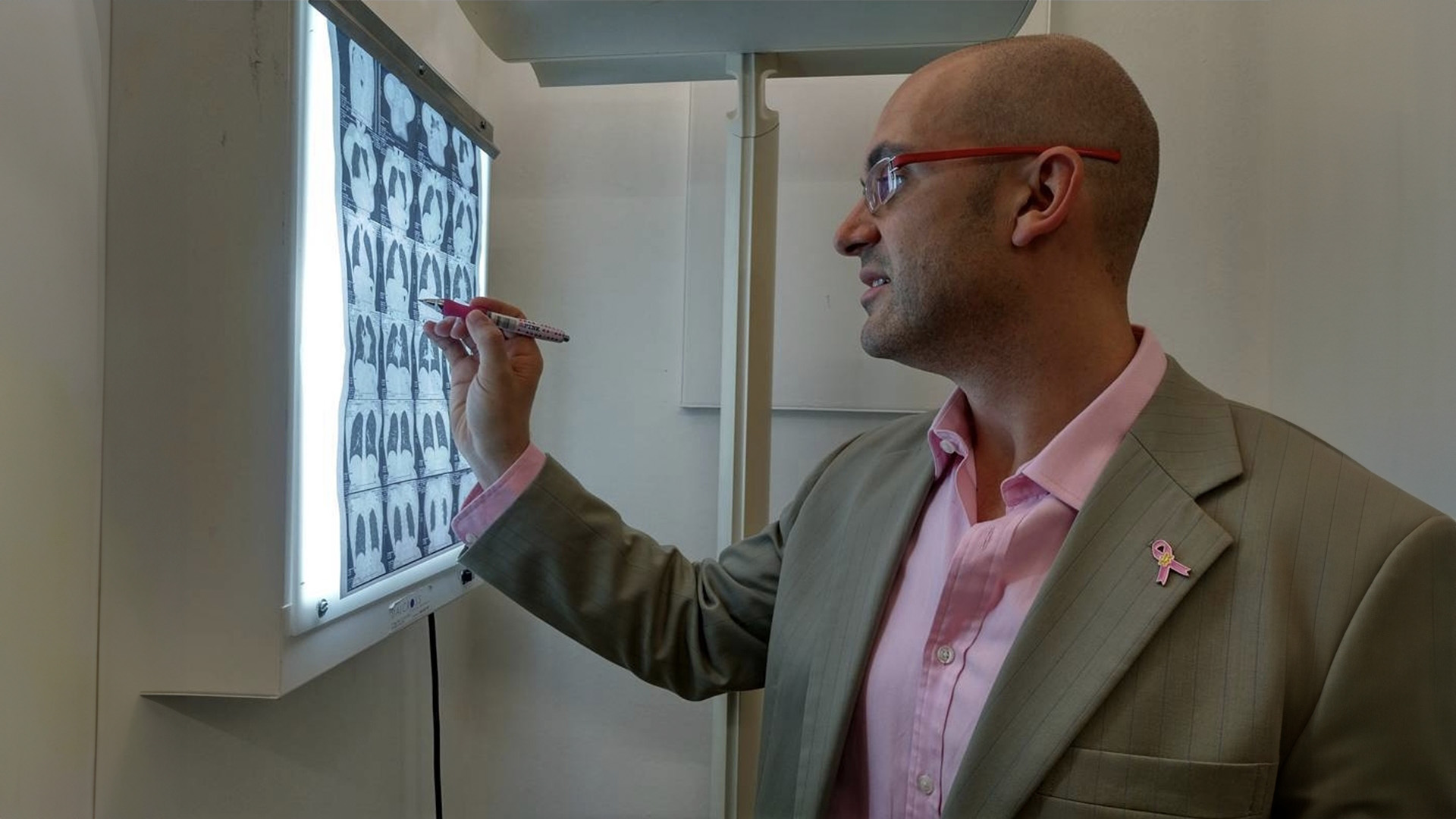 About | The Official Website of Dr. Pedro Valente